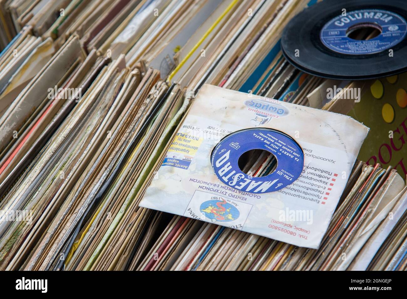Old records hi-res stock photography and images - Alamy