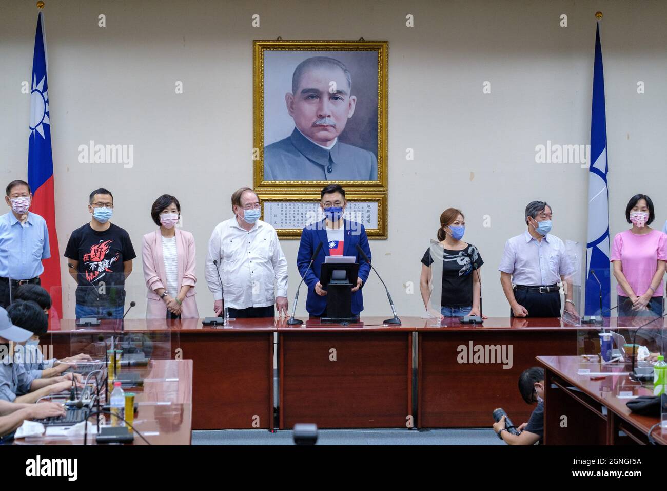 Johnny chiang hi-res stock photography and images - Alamy