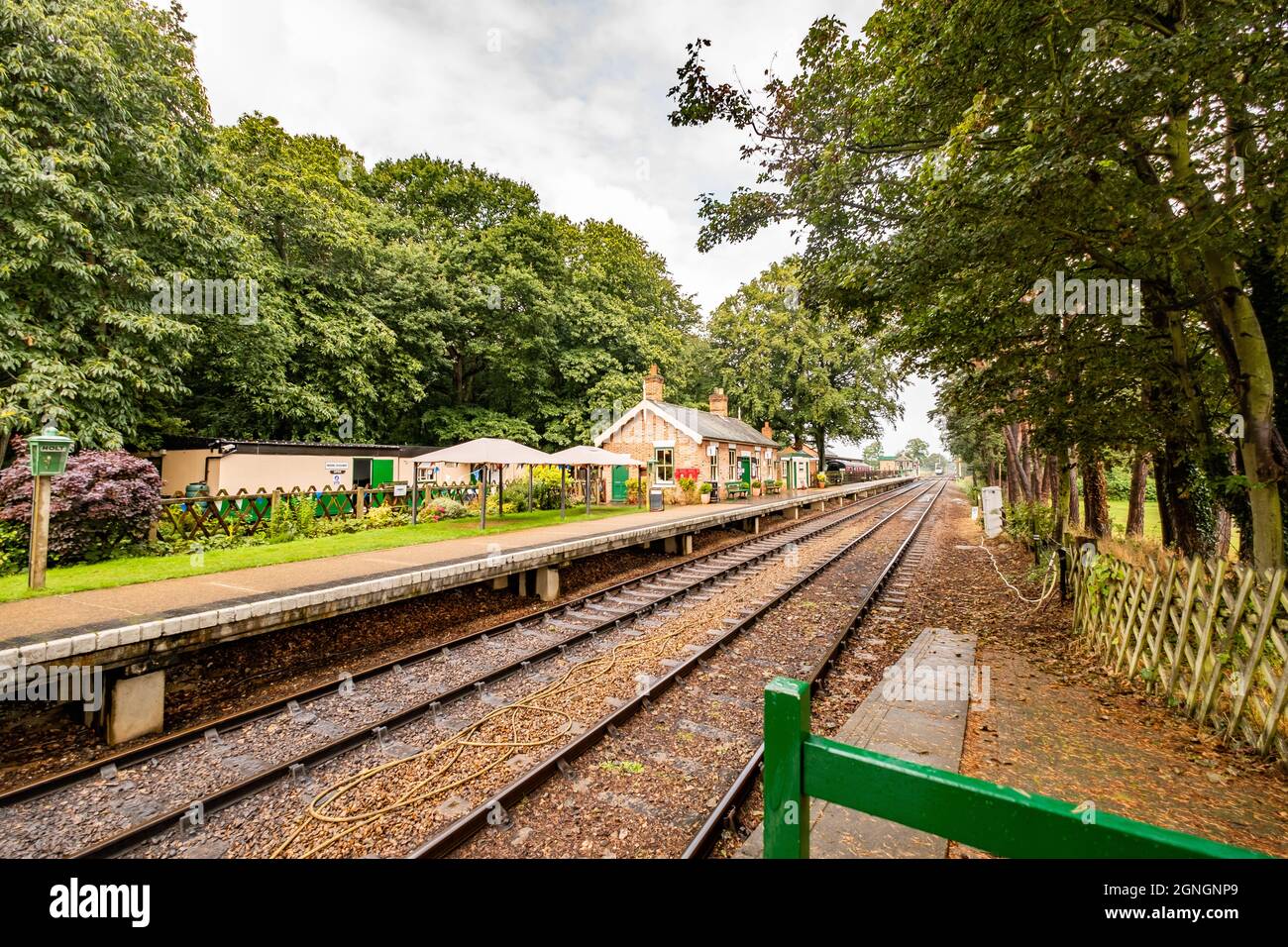 Holt railway station on the Poppy Line of the North Norfolk Railway ...