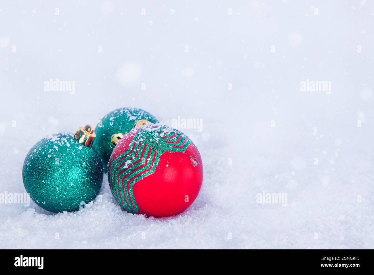 Cyan colours hi-res stock photography and images - Alamy