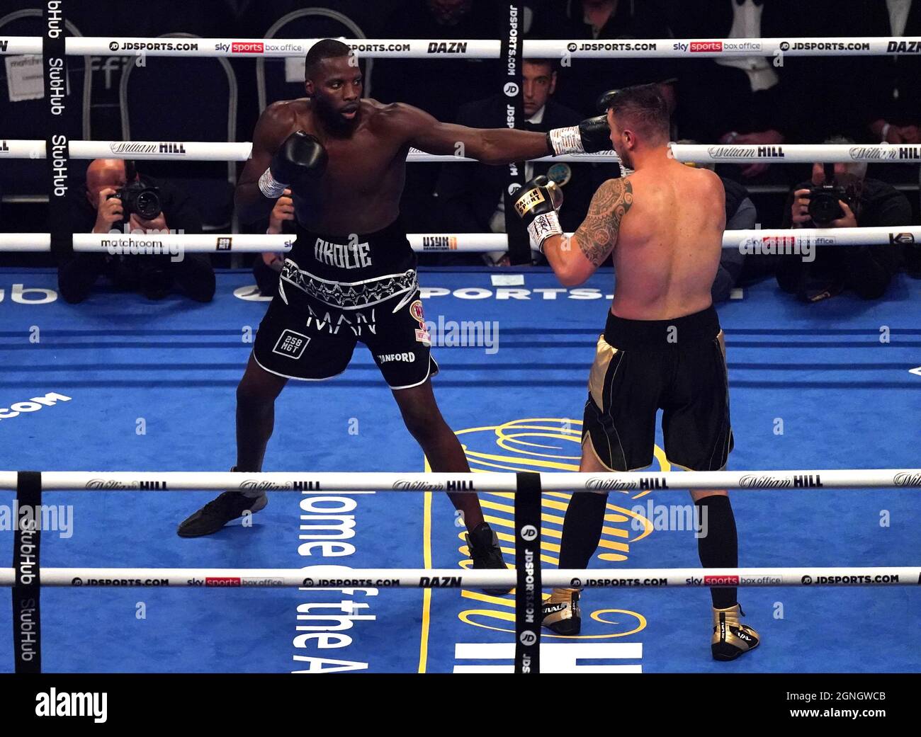 Lawrence okolie 2021 hi-res stock photography and images - Alamy