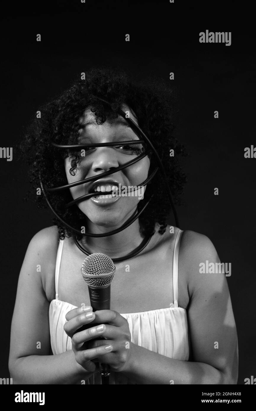 An Liz, a french Blues singer in Paris Stock Photo - Alamy