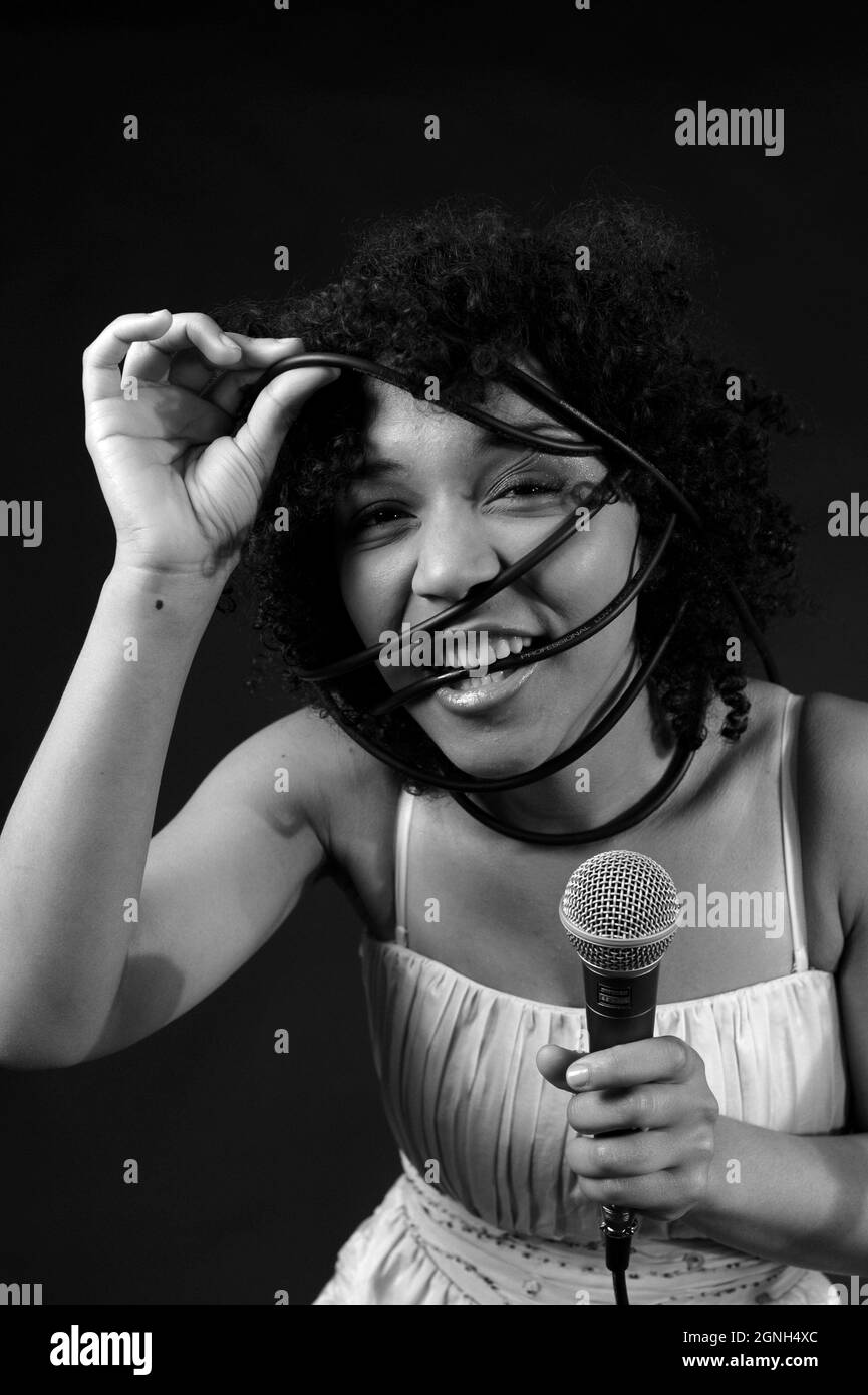 An Liz, a french Blues singer in Paris Stock Photo - Alamy