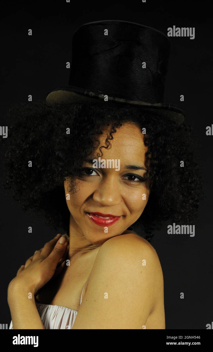 An Liz, a french Blues singer in Paris Stock Photo - Alamy