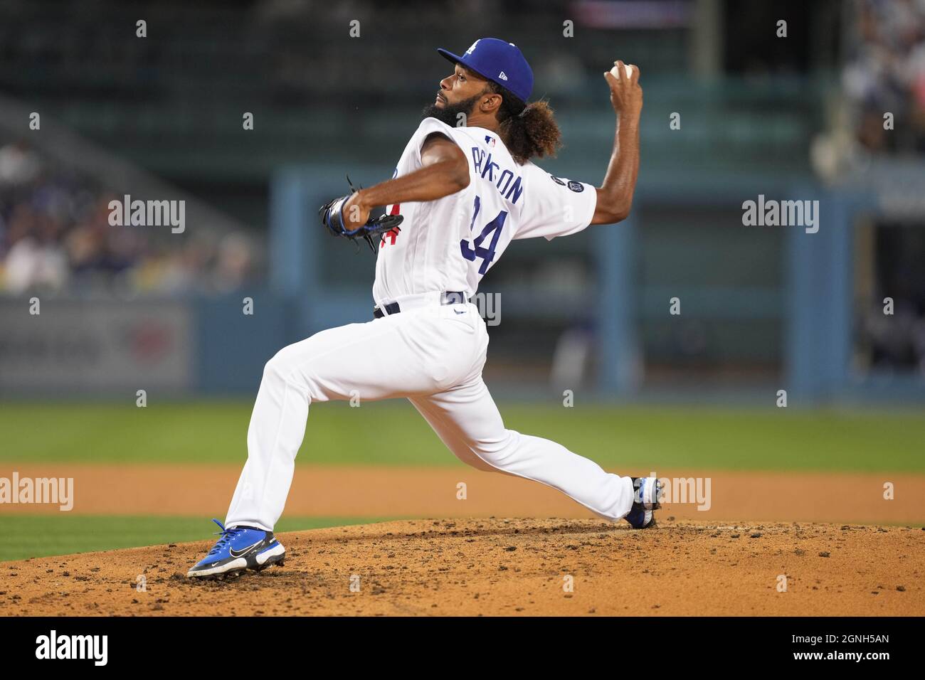 Los Angeles Dodgers pitcher Andre Jackson (94) throws in his MLB debut ...