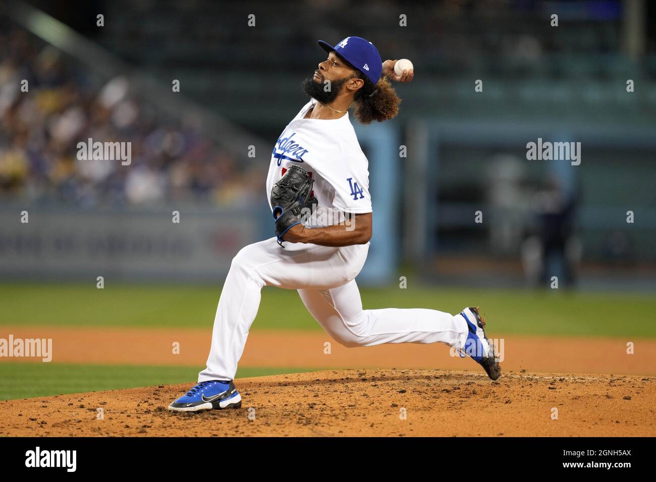Los Angeles Dodgers pitcher Andre Jackson (94) throws in his MLB debut ...