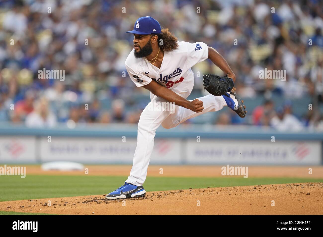 Los Angeles Dodgers pitcher Andre Jackson (94) throws in his MLB debut ...