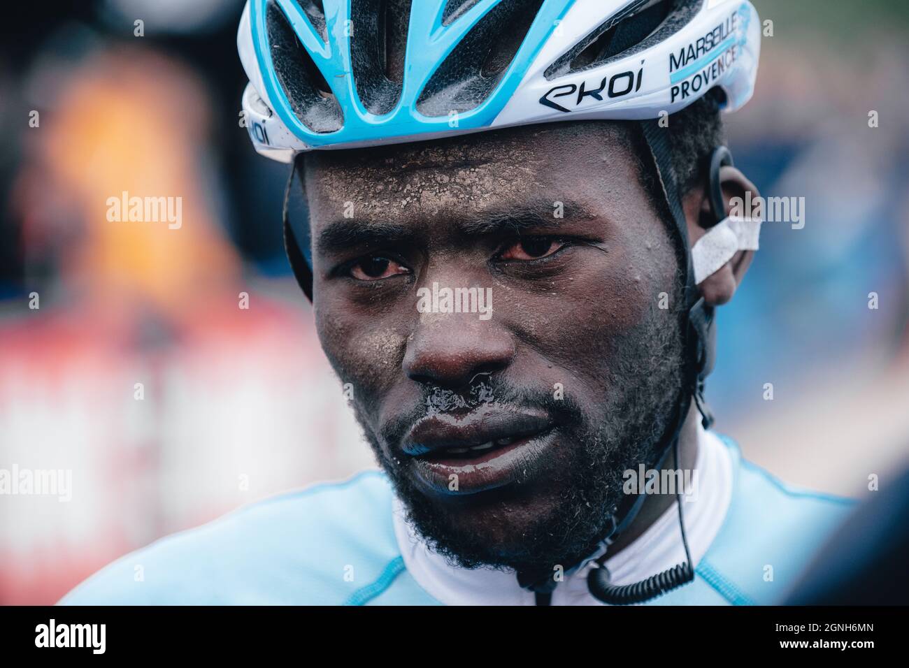 Paris roubaix showers hi-res stock photography and images - Alamy