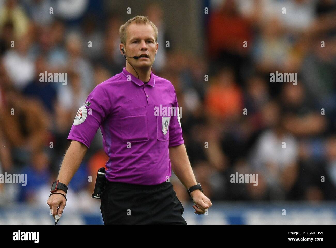 Gavin ward referee hi-res stock photography and images - Alamy