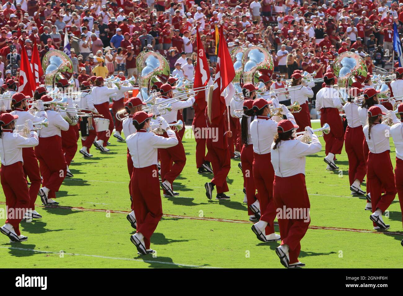 Nebraska Cornhuskers vs. Oklahoma Sooners Stock Photo - Alamy