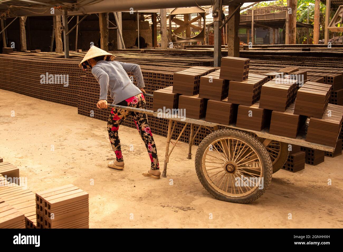Vinh Long Feb 29, 2020. Workers are working in brick factory Stock ...