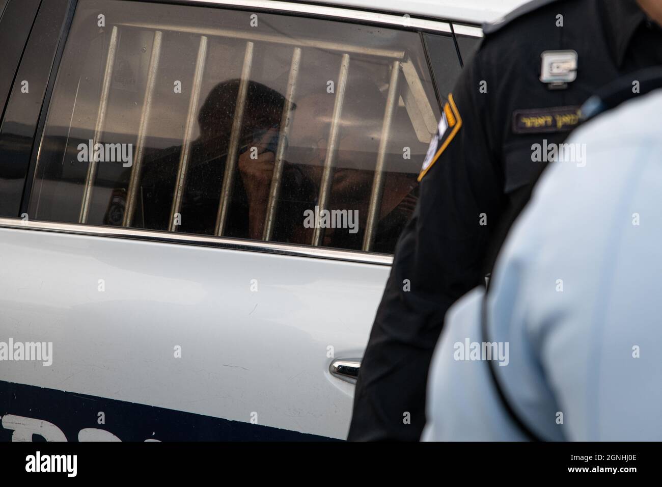 Sheikh Jarach, Israel. 24th Sep, 2021. Israel policemen and IDF border ...