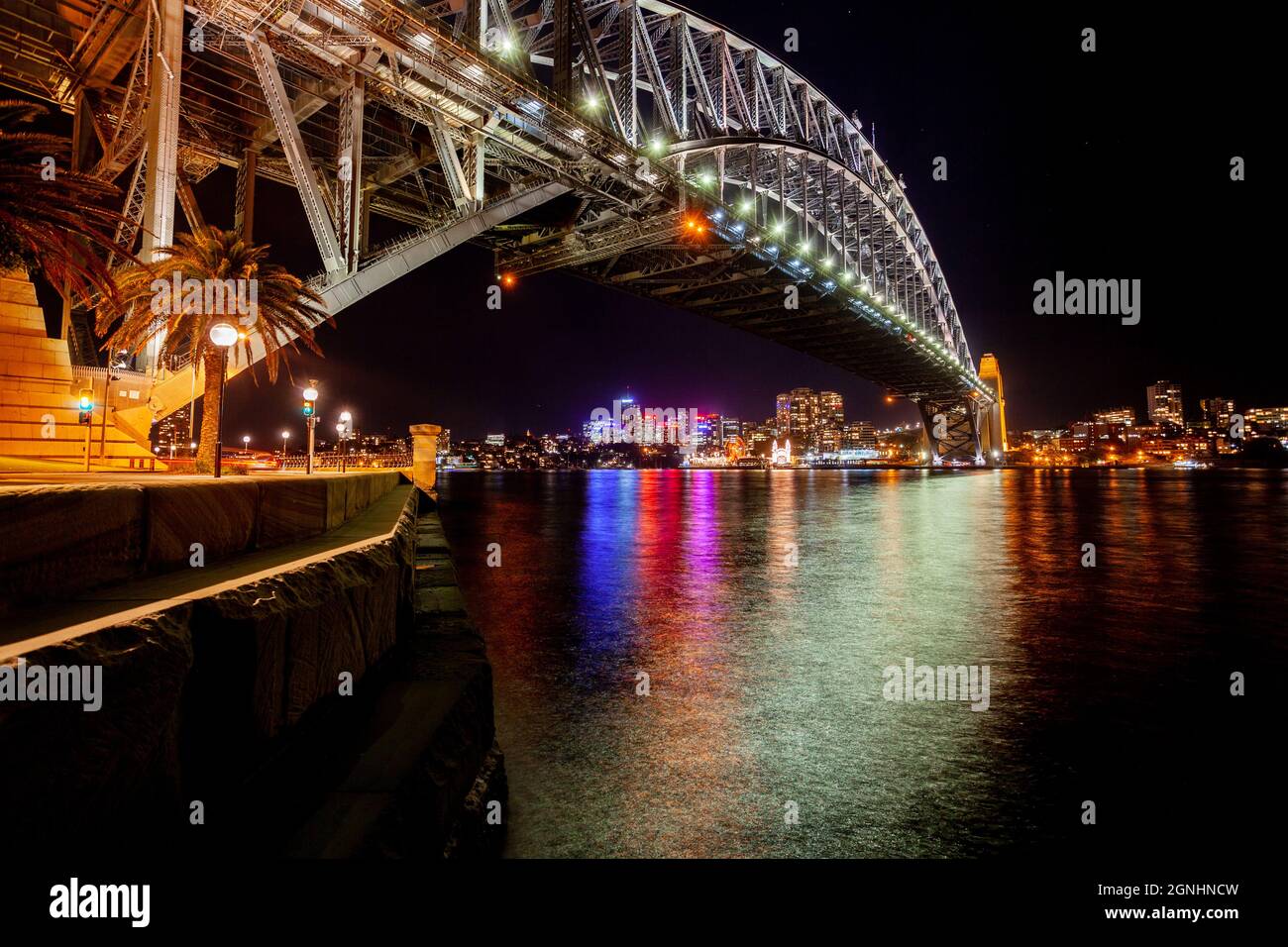 The famous arch of Sydney Harbour Bridge Australia Stock Photo - Alamy