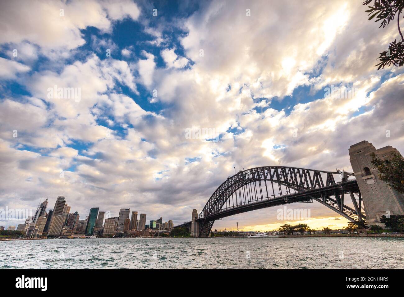 Sydney harbor bridge arch hi-res stock photography and images - Alamy