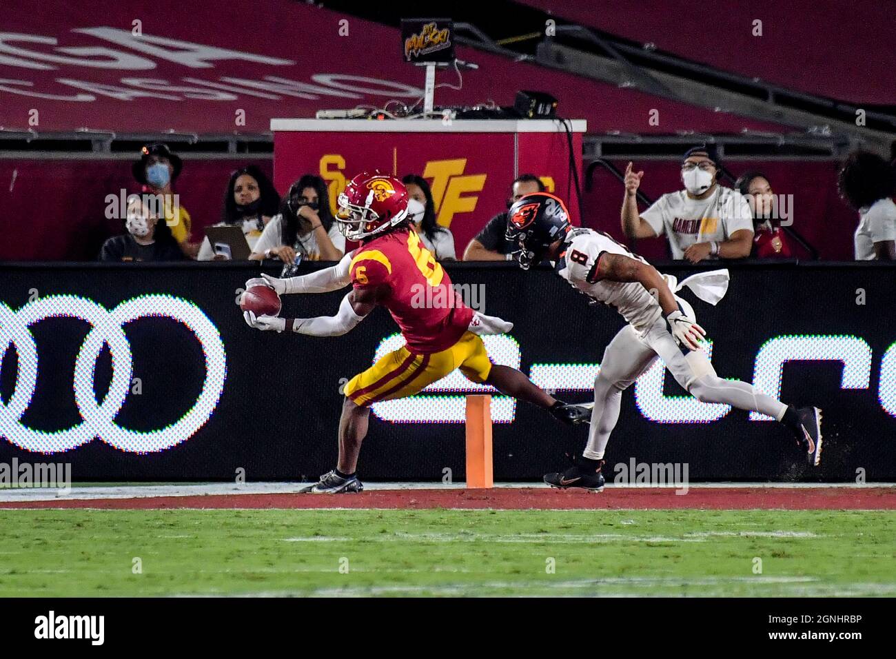 September 25, 2021 Los Angeles, CA.USC Trojans cornerback Isaac Taylor ...