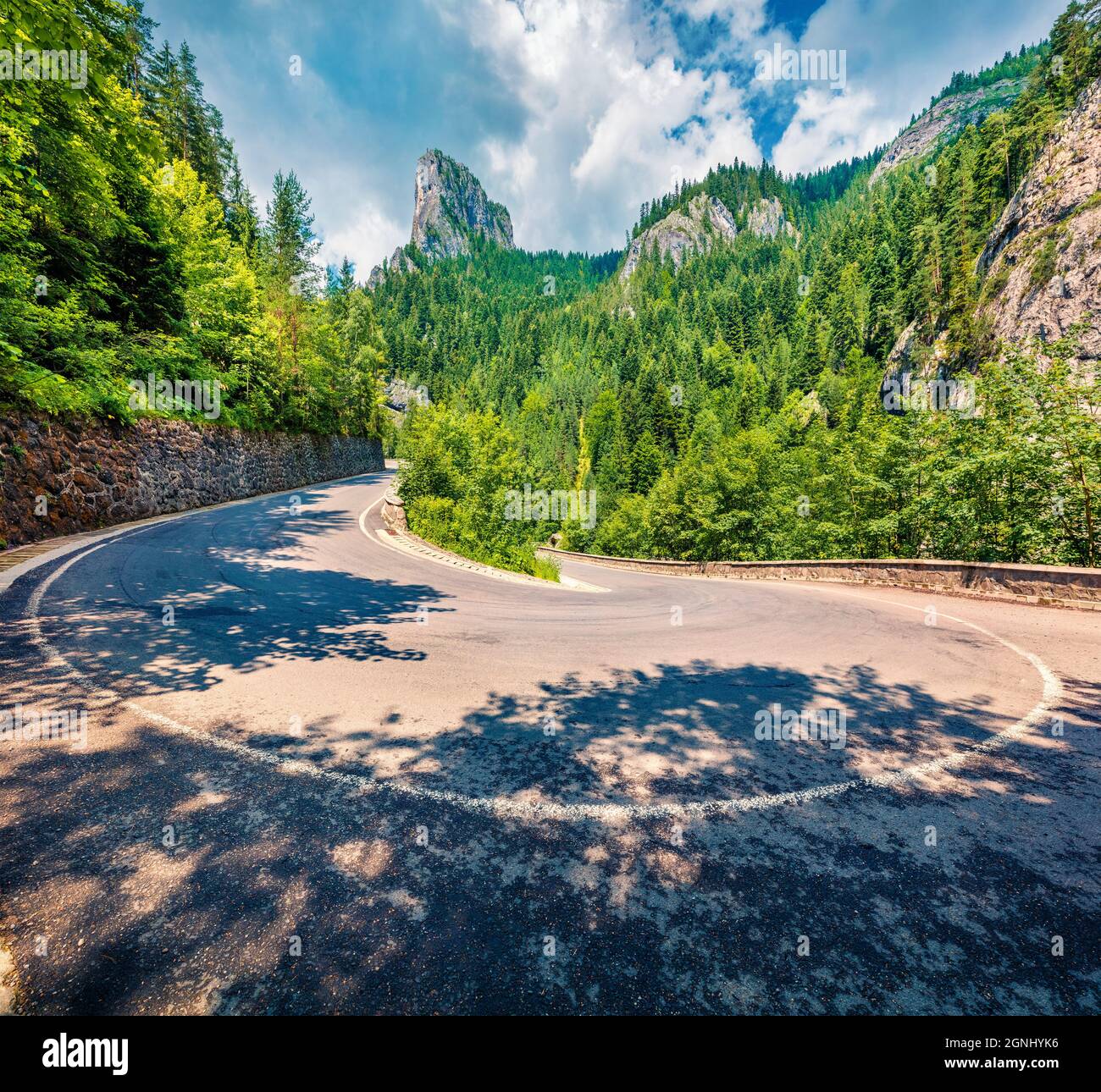 Bicaz pass hi-res stock photography and images - Alamy