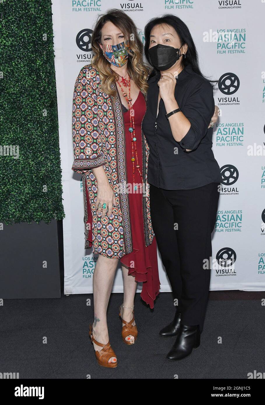 (L-R) Joely Fisher and Anna Chi at the 2021 Los Angeles Asian Pacific ...