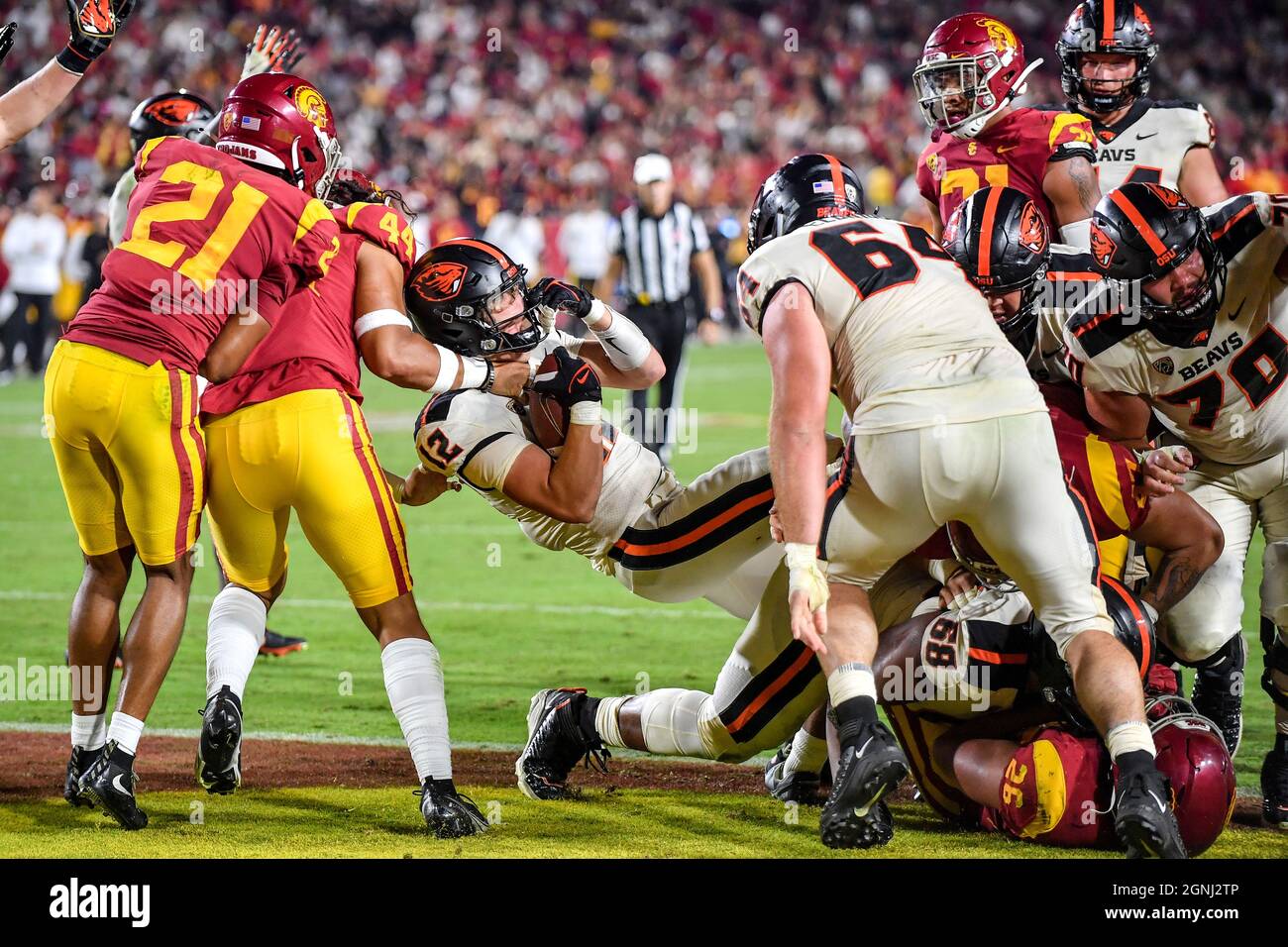September 25, 2021 Los Angeles, CA.Oregon State Beavers Jack Colletto ...
