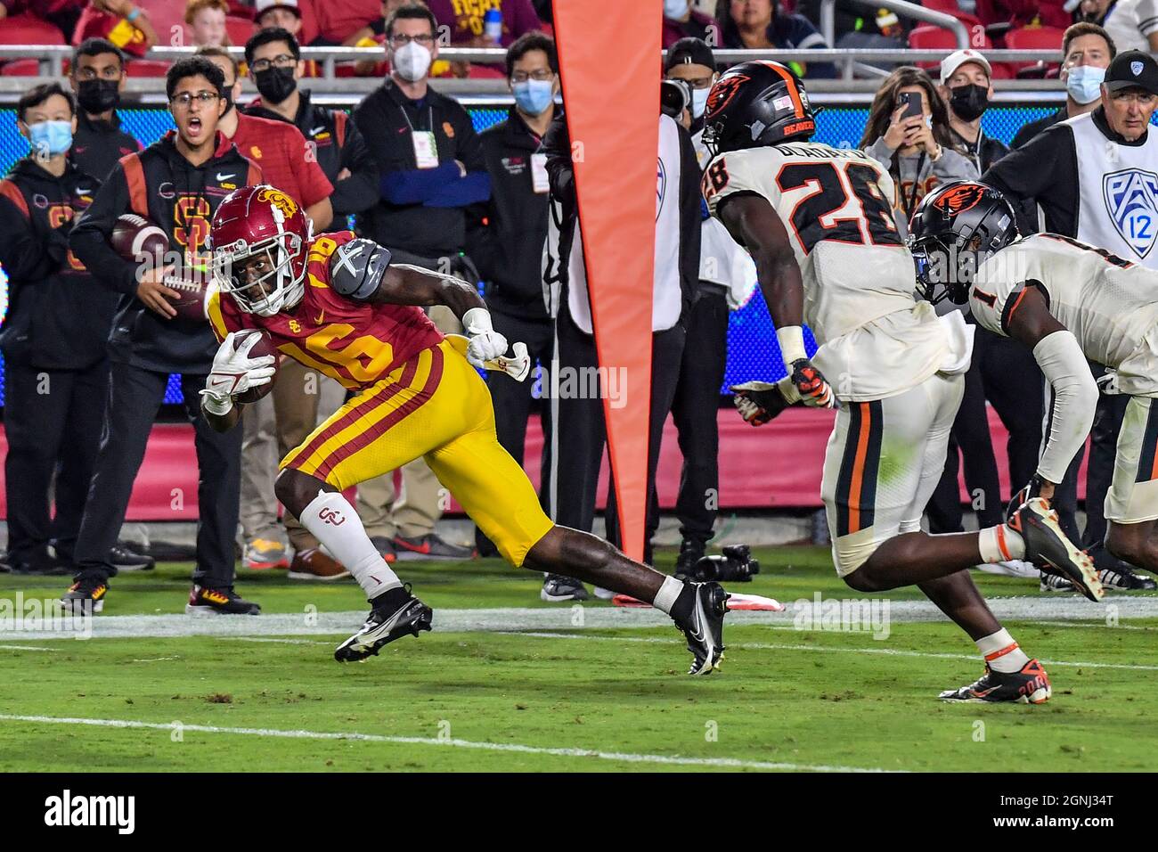 September 25, 2021 Los Angeles, CA.USC Trojans wide receiver Tahj ...