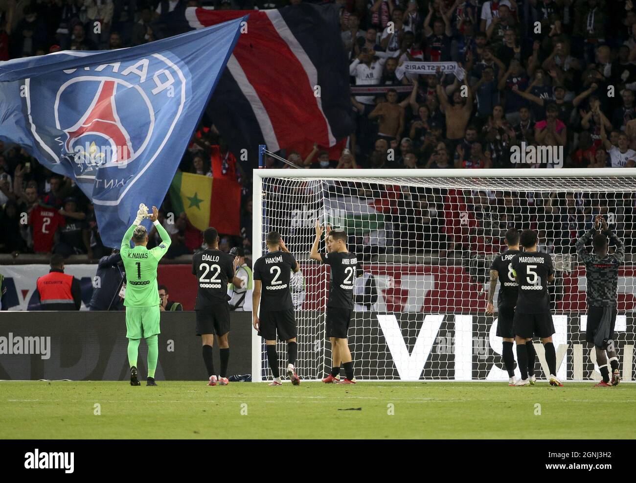 Psg celebrate 2021 hi-res stock photography and images - Alamy