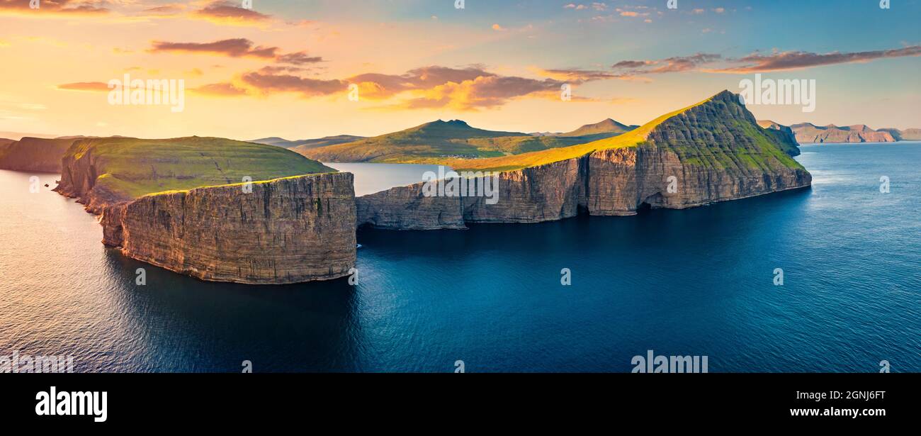 Sorvagsvatn aerial hi-res stock photography and images - Alamy