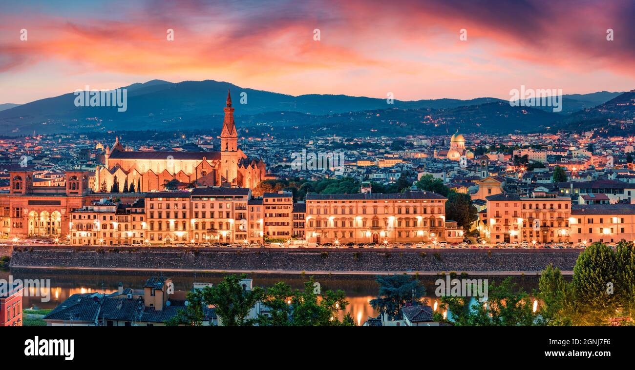 Panoramic summer cityscape of Florence with Cathedral of Santa Maria ...