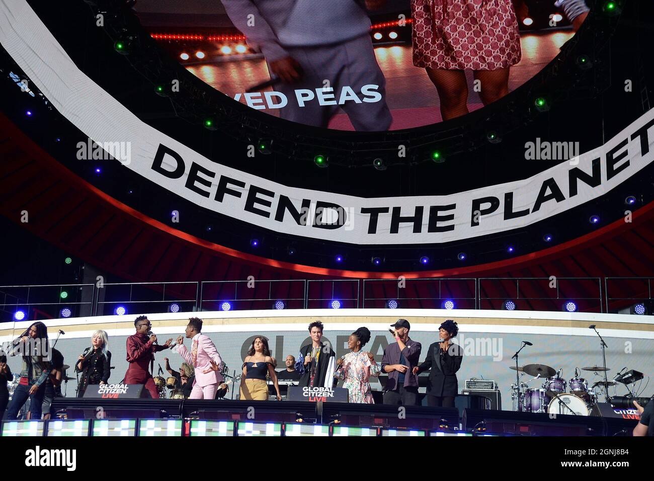 New York, NY, USA. 25th Sep, 2021. performers on stage for Global ...