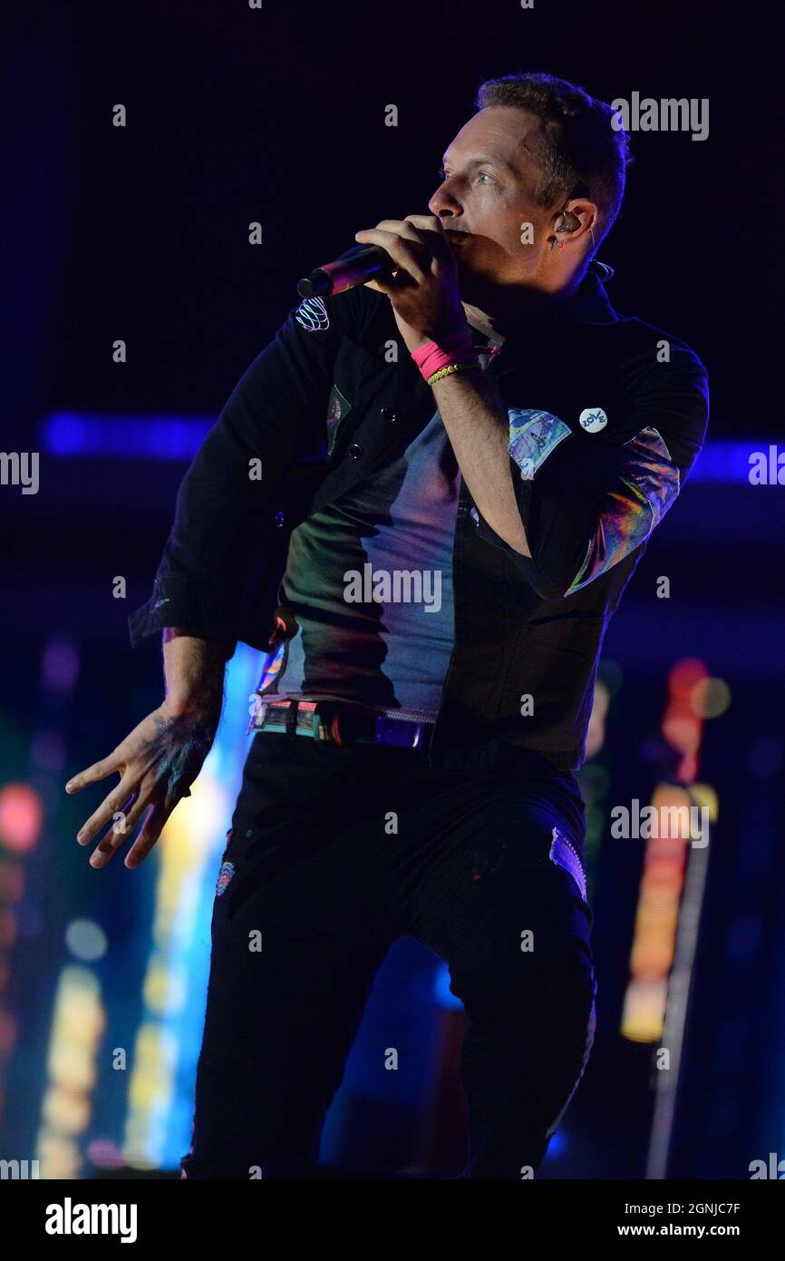 New York, NY, USA. 25th Sep, 2021. Chris Martin on stage for Global ...