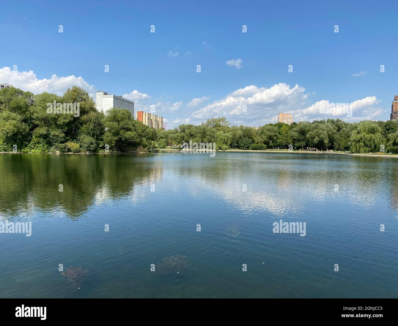 summer in city park at dry sunny day Stock Photo - Alamy