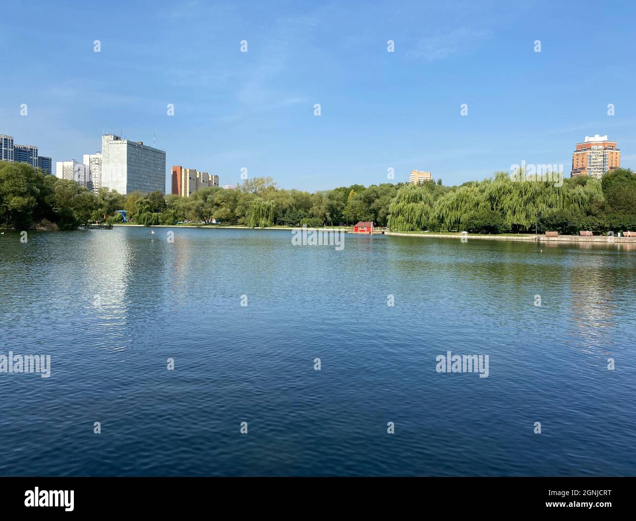 summer in city park at dry sunny day Stock Photo - Alamy