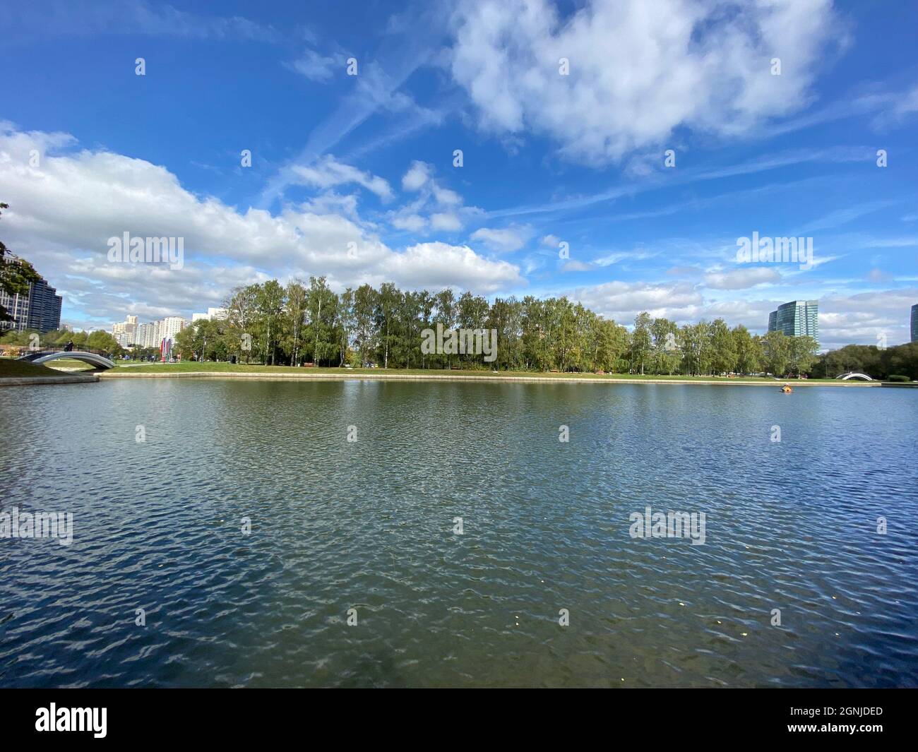 summer in city park at dry sunny day Stock Photo - Alamy
