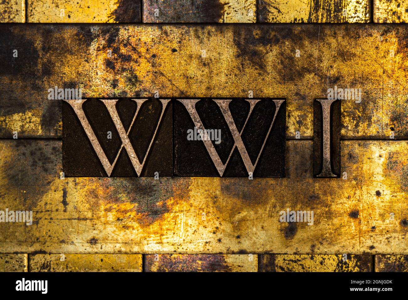 WW1 text on textured grunge copper and vintage gold background Stock ...