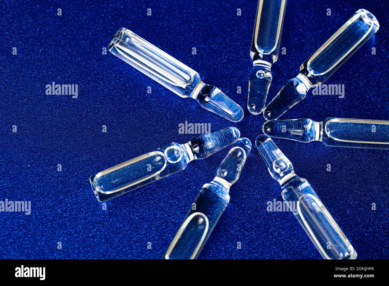 Glass medical ampoules for injection. Ampoules with vaccine, medicine ...