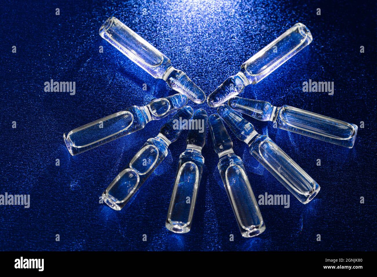 Glass medical ampoules for injection. Ampoules with vaccine, medicine ...