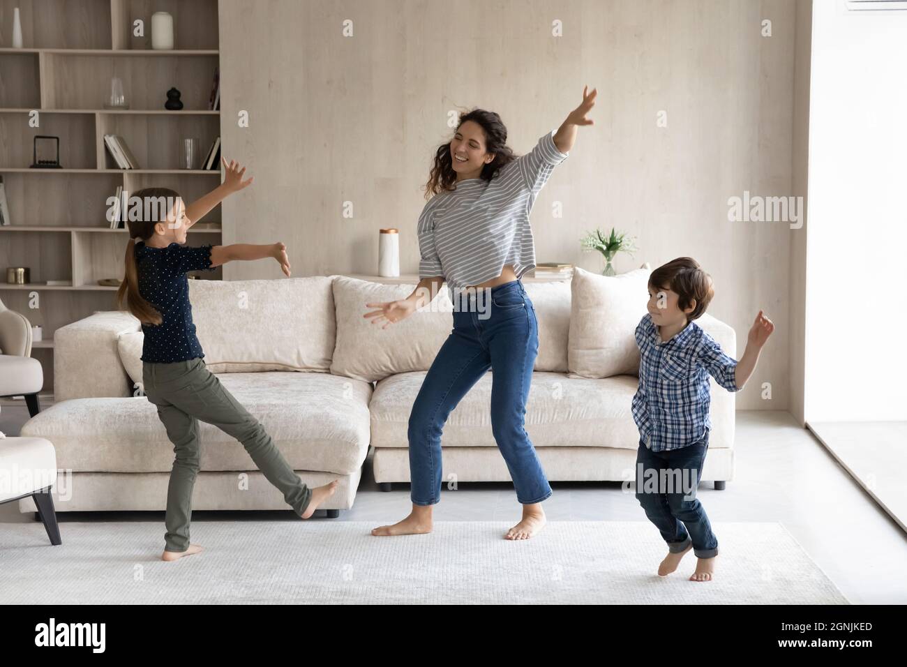 Hispanic children dancing hi-res stock photography and images - Alamy