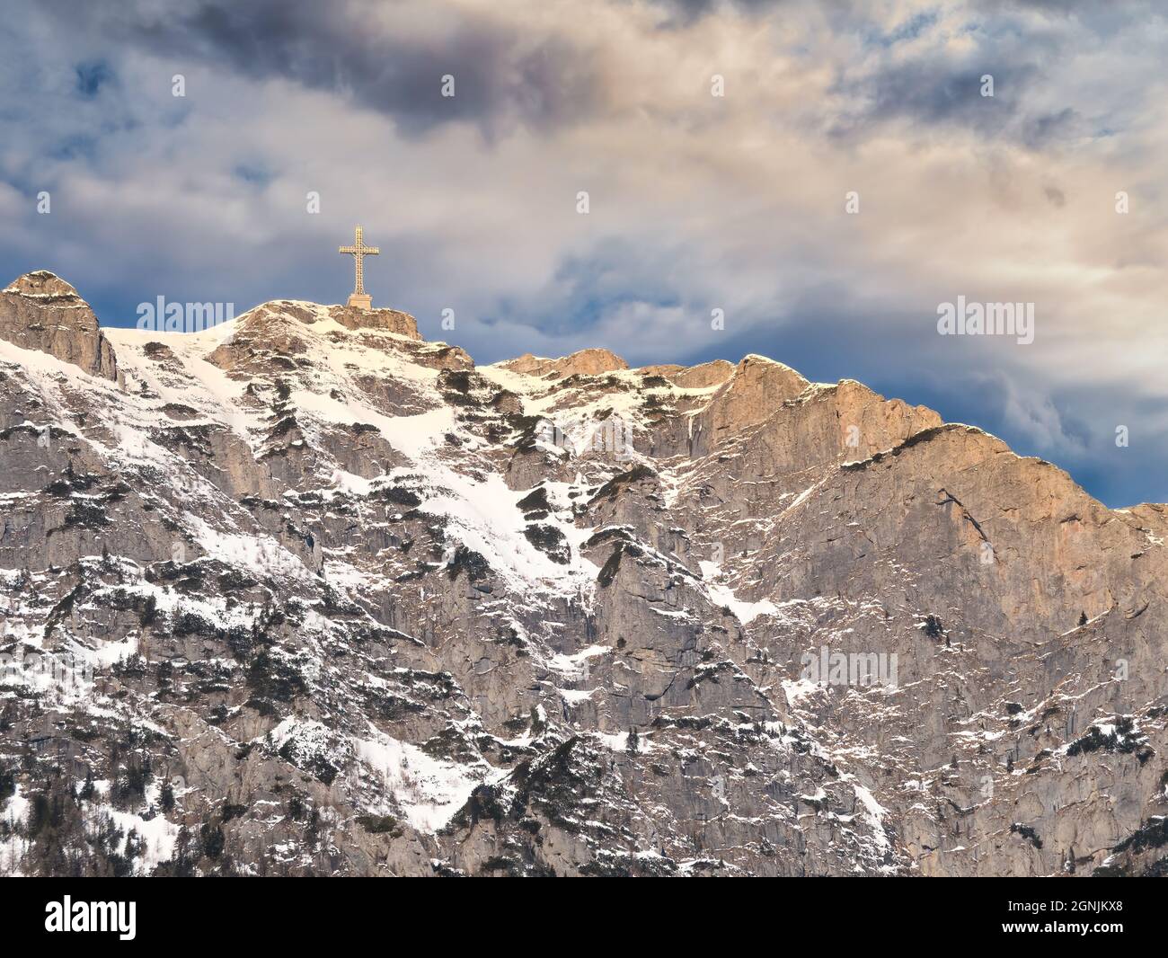 View with the Heroes Cross on Caraiman peak, in Bucegi Mountains ...