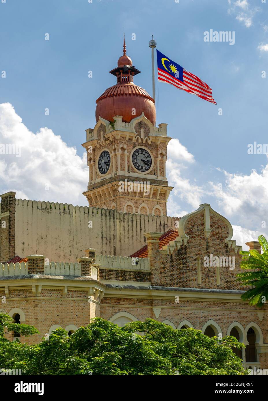 Sultan Abdul Samad Building with the Malaysian flag from Merdeka Square ...