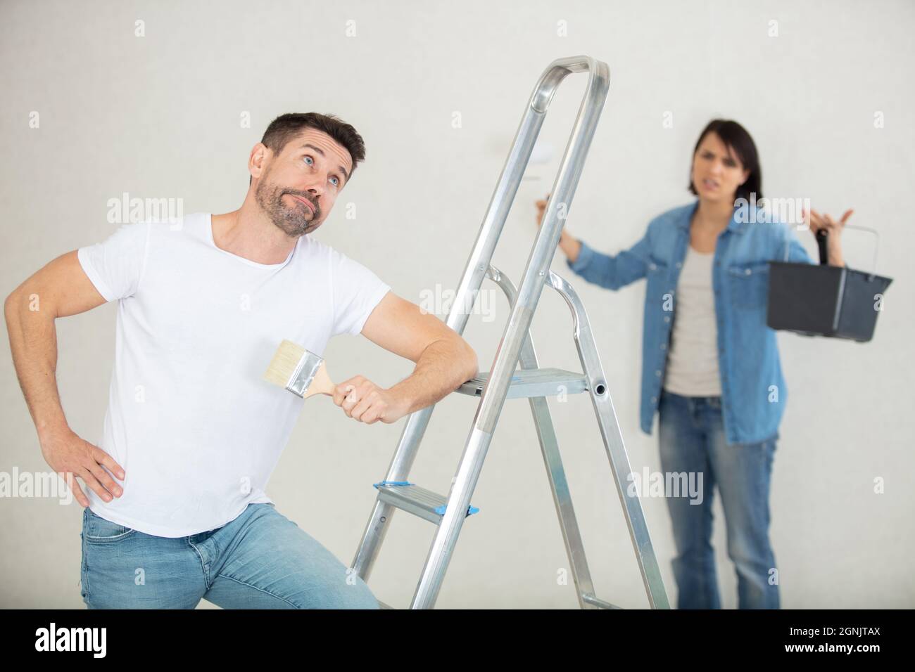 Couple making repair hi-res stock photography and images - Alamy