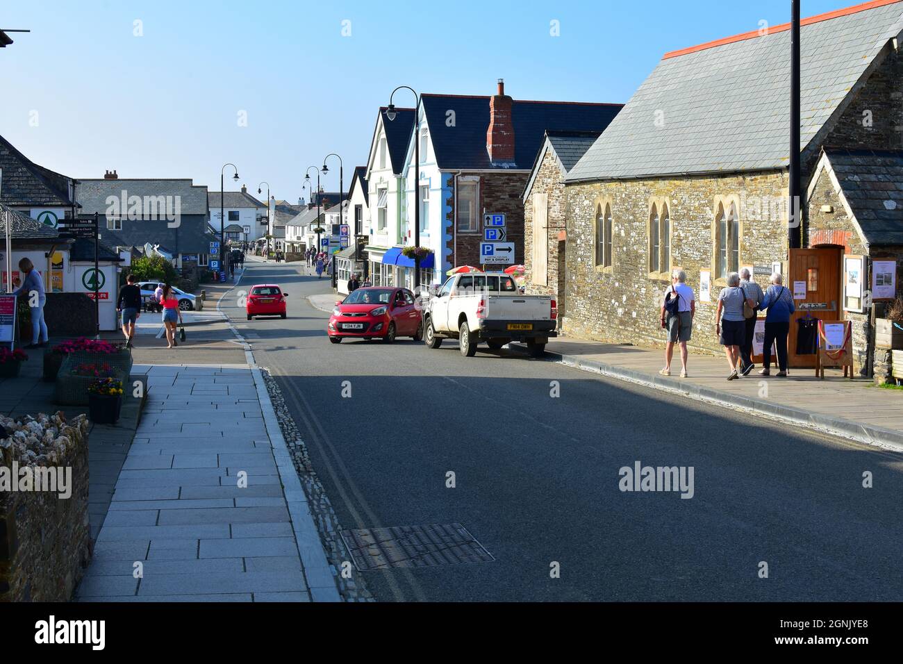 Tintagel Shops, Cornwall, UK Stock Photo - Alamy