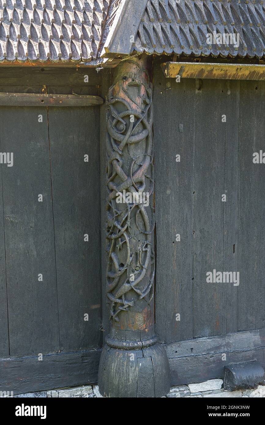Urnes Stave Church wood carved post Stock Photo - Alamy