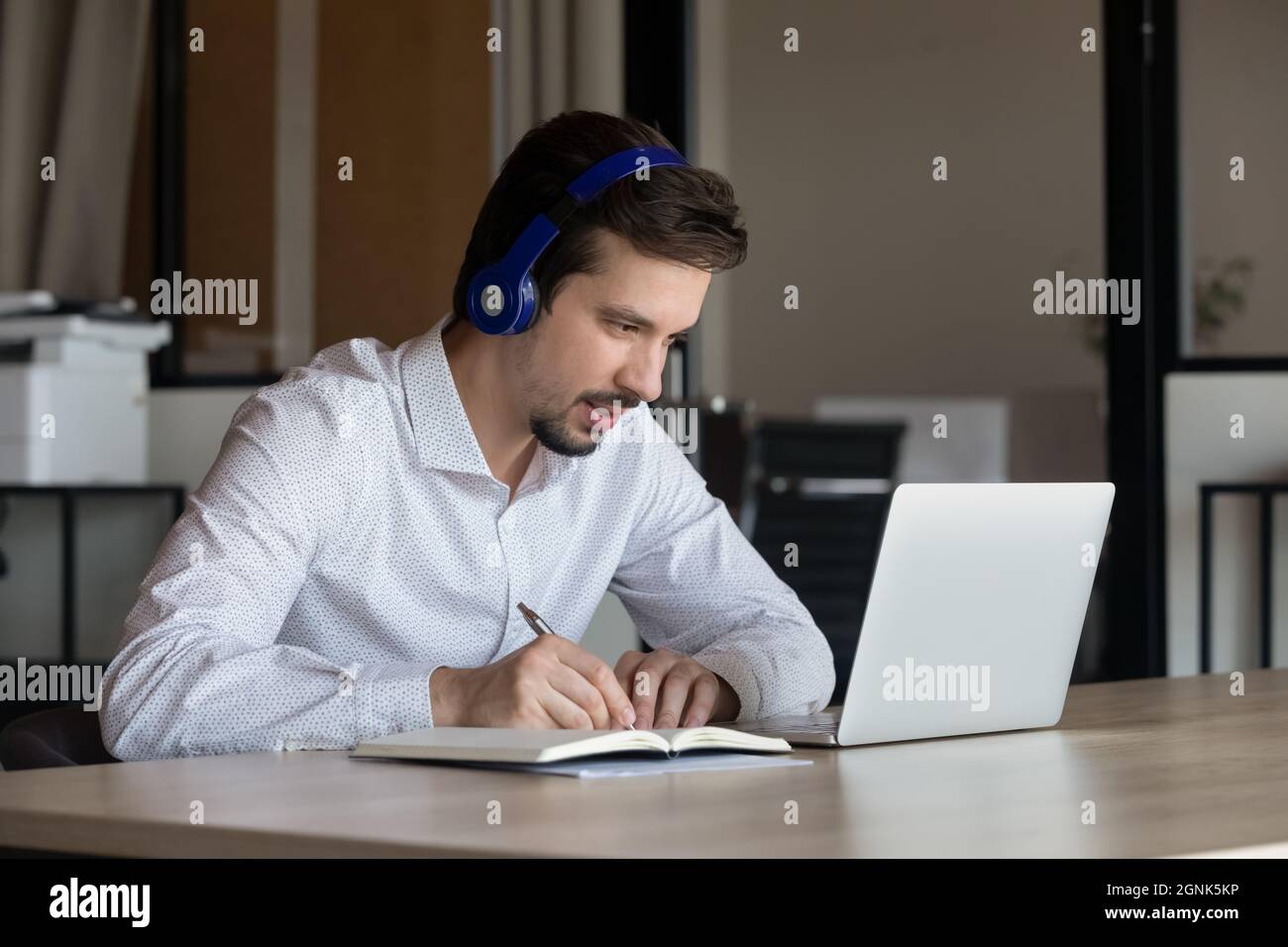Adult male writing test hi-res stock photography and images - Alamy