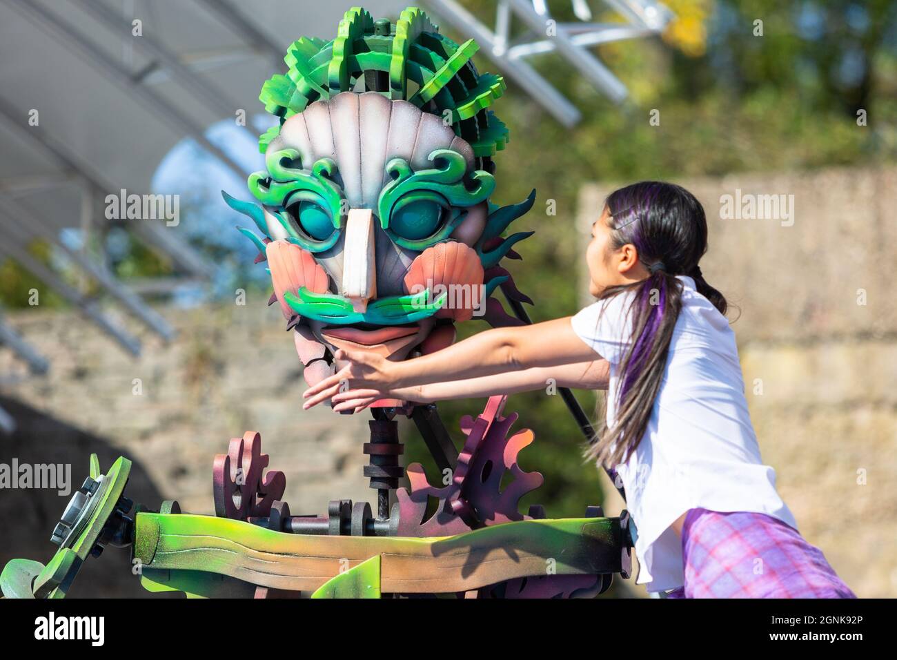 Birmingham, UK. 26th Sep, 2021. EKO the giant sea monster puppet with ...