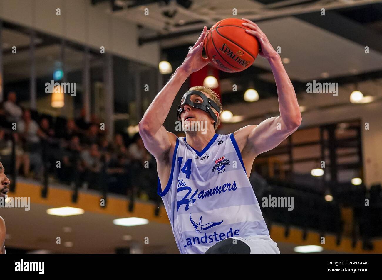 Kevin bleeker hi-res stock photography and images - Alamy