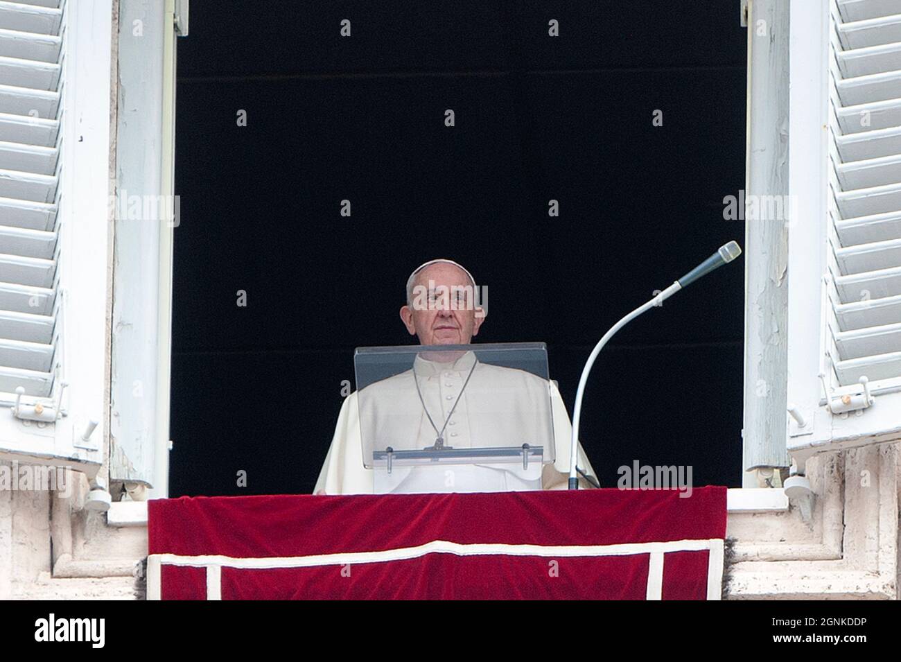 Italy, Rome, Vatican,21/09/26. Pope Francis waves from the window of ...