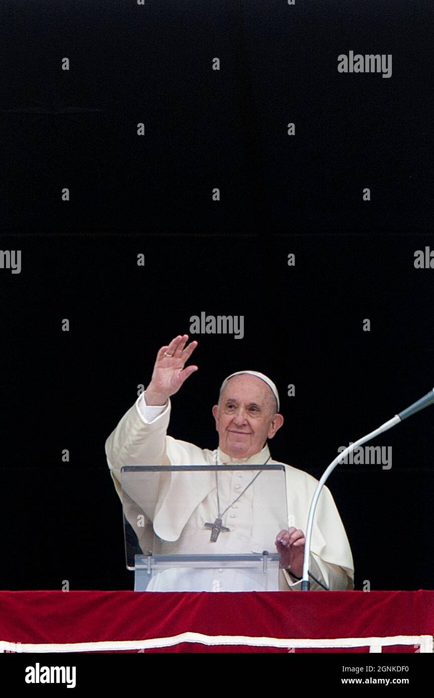 Italy, Rome, Vatican,21/09/26. Pope Francis waves from the window of ...
