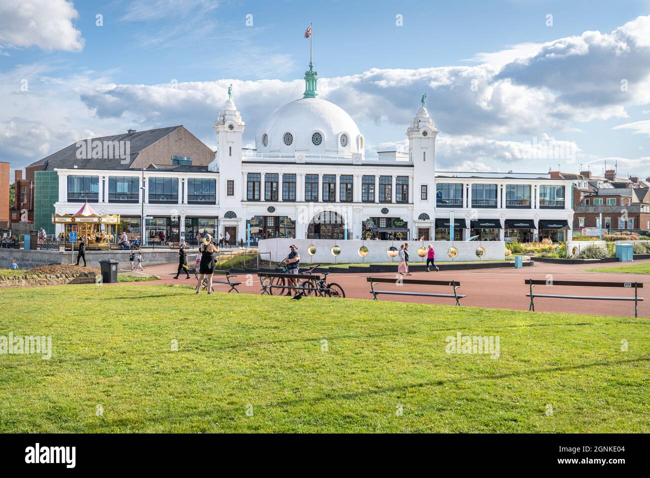 Newcastle spanish city dome hi-res stock photography and images - Alamy
