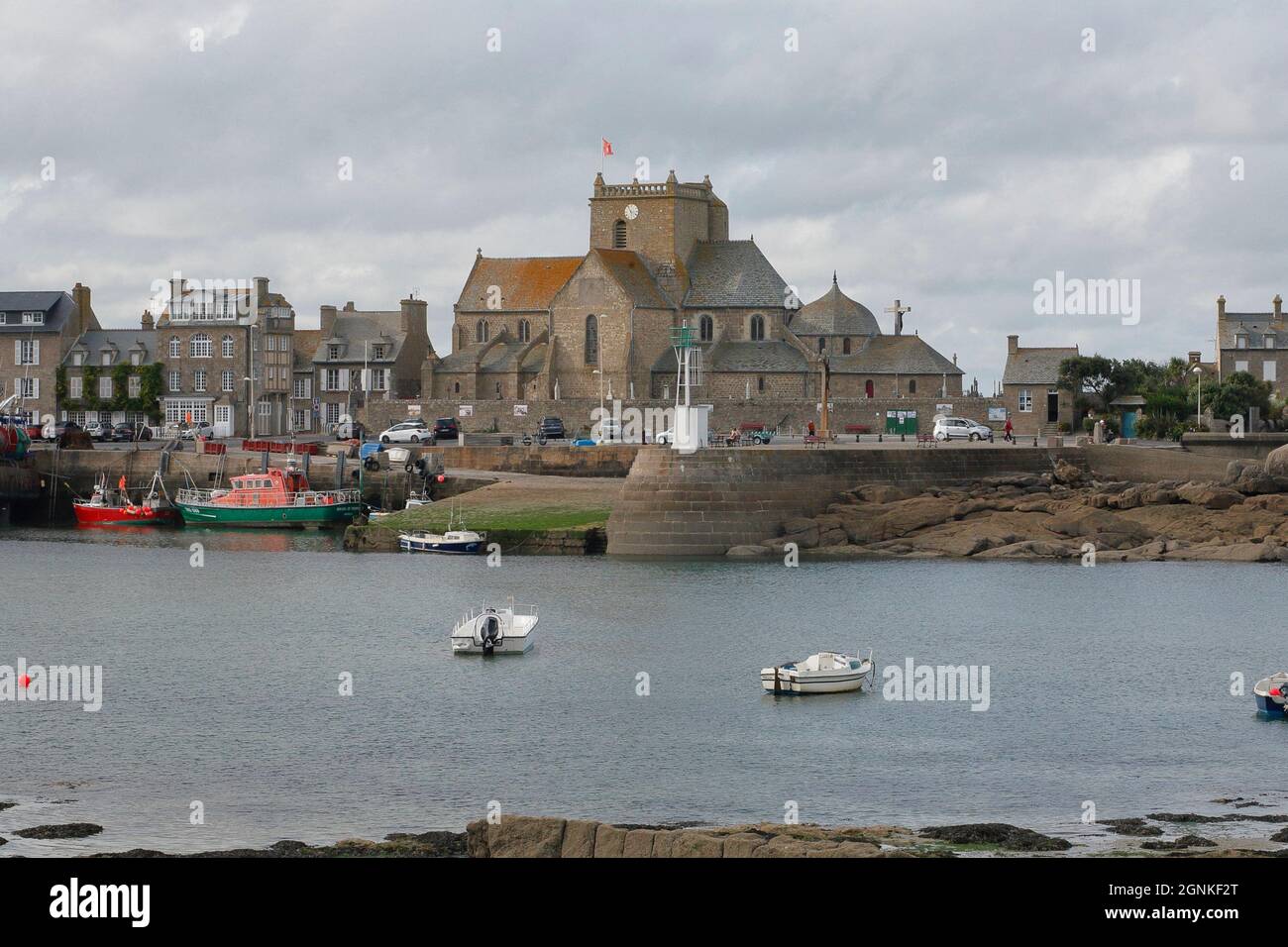 Port of barfleur hi-res stock photography and images - Alamy