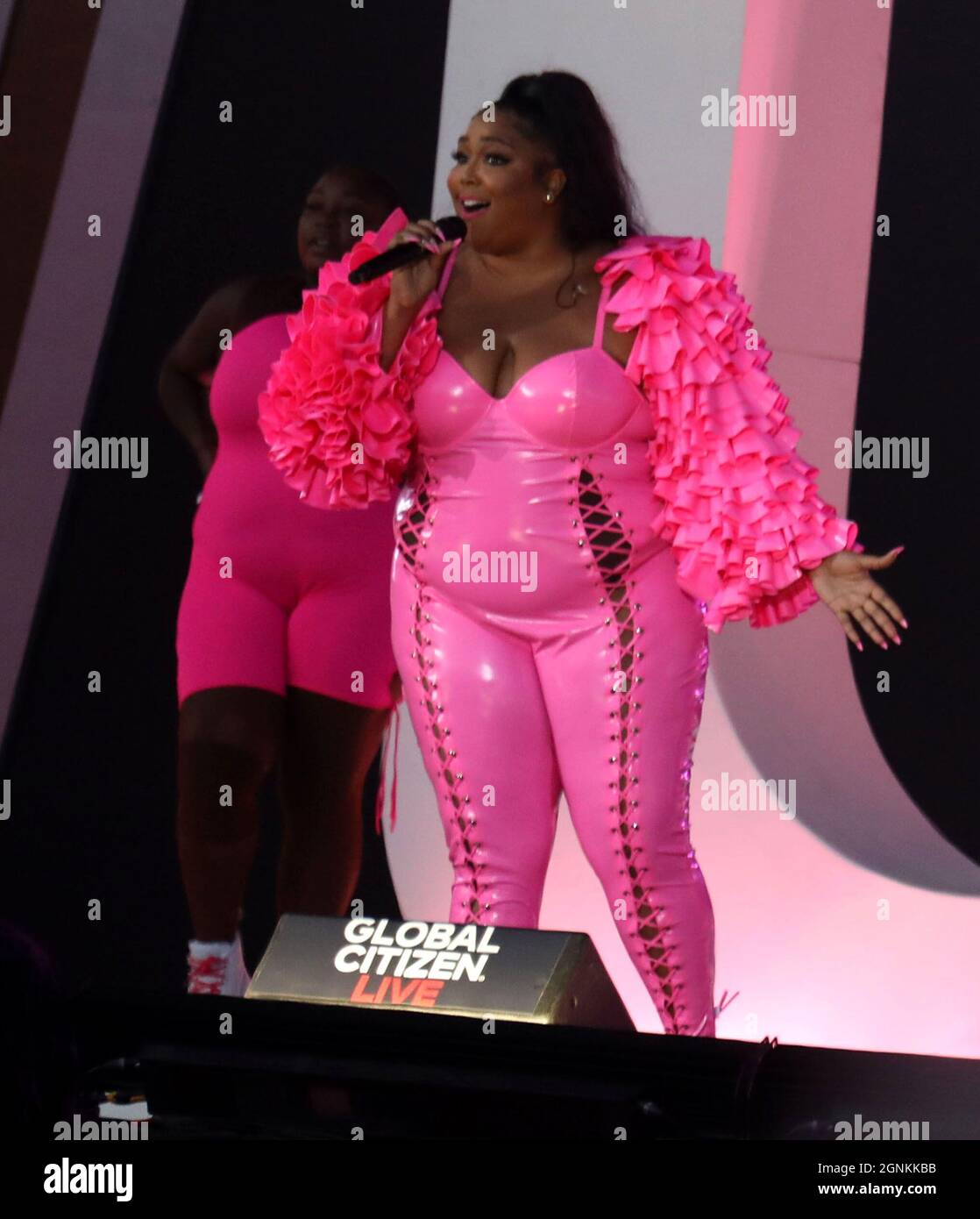 Lizzo concert hi-res stock photography and images - Alamy