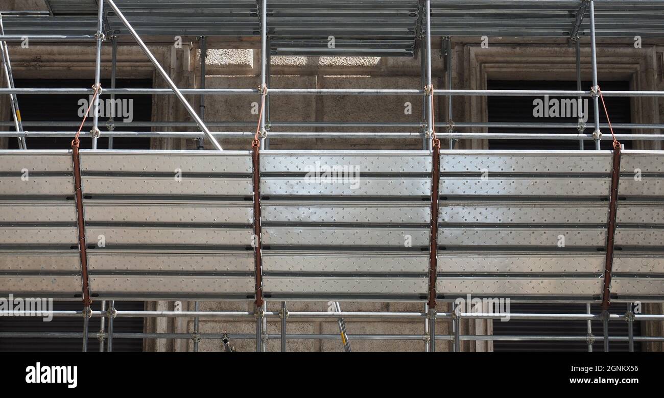 temporary scaffolding for construction works at building site Stock ...