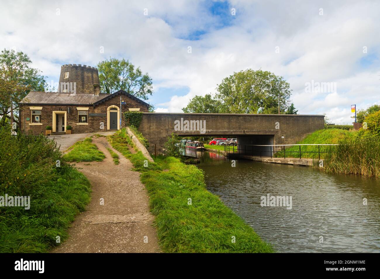 Junction 4 m6 hi-res stock photography and images - Alamy